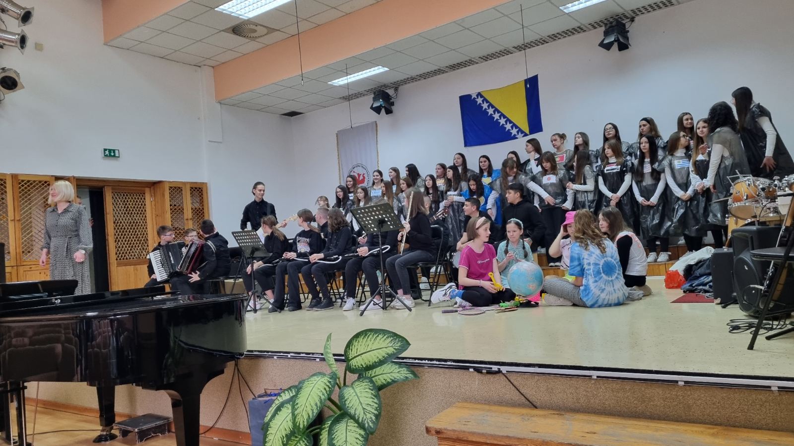 Općinsko takmičenje vokalno-instrumentalne muzike – JU "Treća osnovna škola" Ilidža